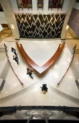 Recent sightings: Crossing paths