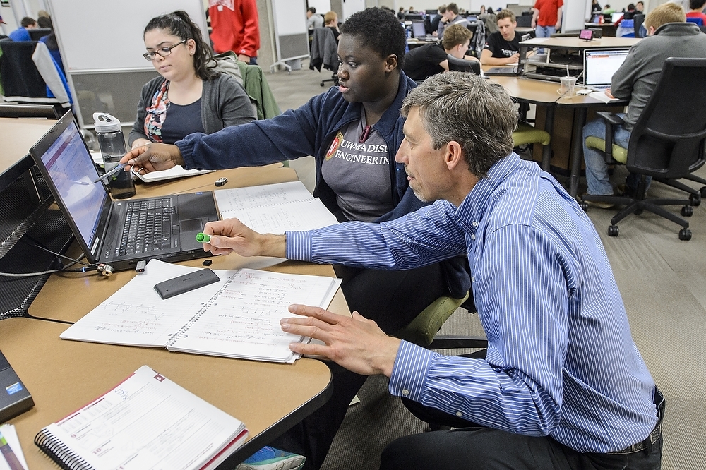 Teaching excellence at UW-Madison recognized with Distinguished ...