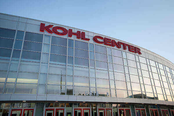 Sanders plans Kohl Center event