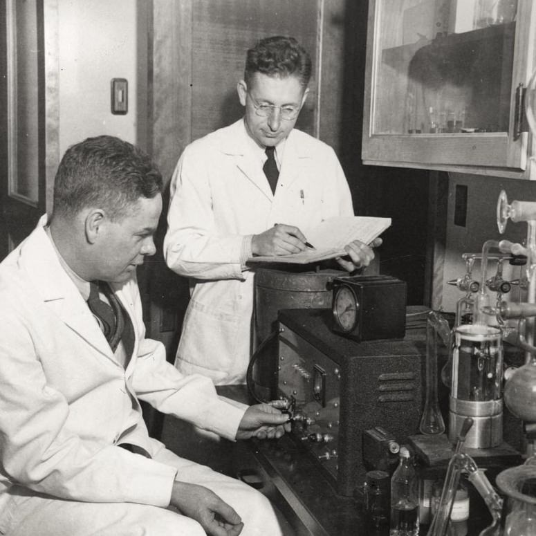 Robert Burris recalls Wisconsin’s role in wartime penicillin research ...
