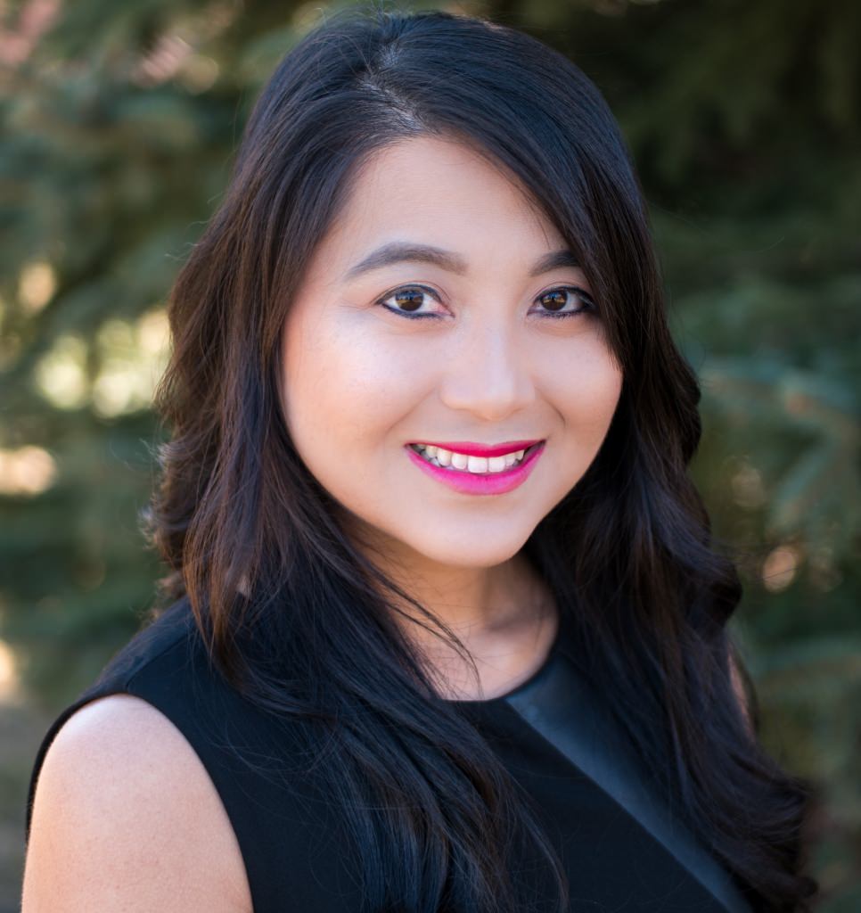 UW Hmong-American nurse brings her community to the doctor’s office ...