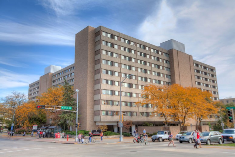 Sponsored: Amazon package pickup center open in Sellery Residence Hall ...