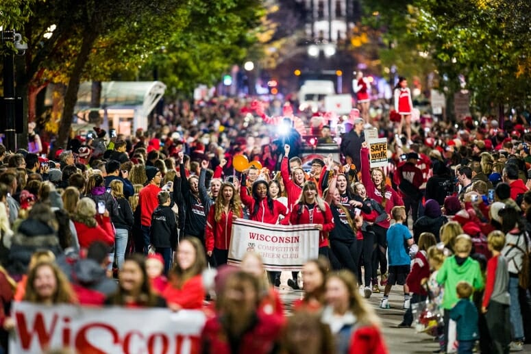 Homecoming traditions of yesterday and today – UW–Madison News
