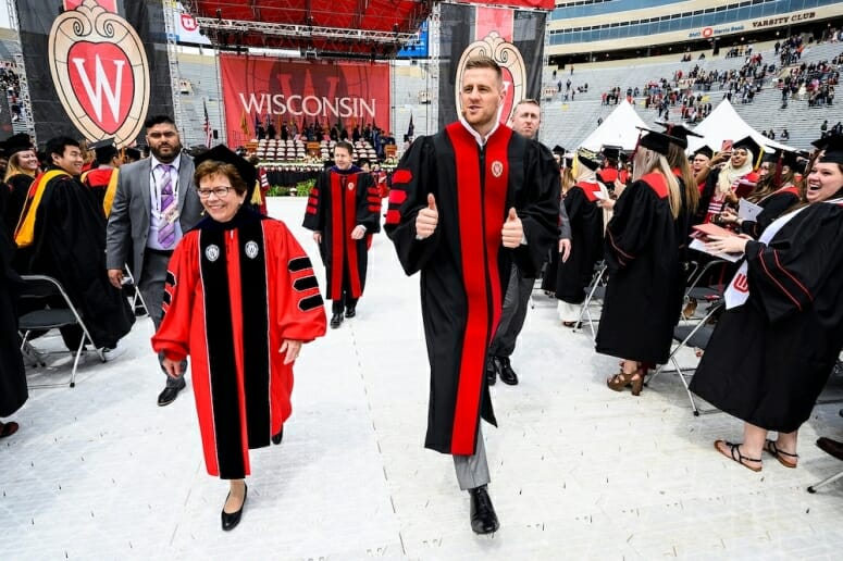 Photo gallery – Commencement 2019 – UW–Madison News