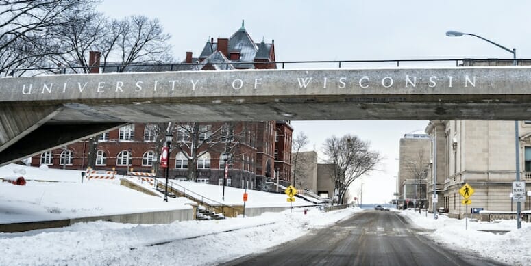 Year-end snowfall blankets campus – UW–Madison News