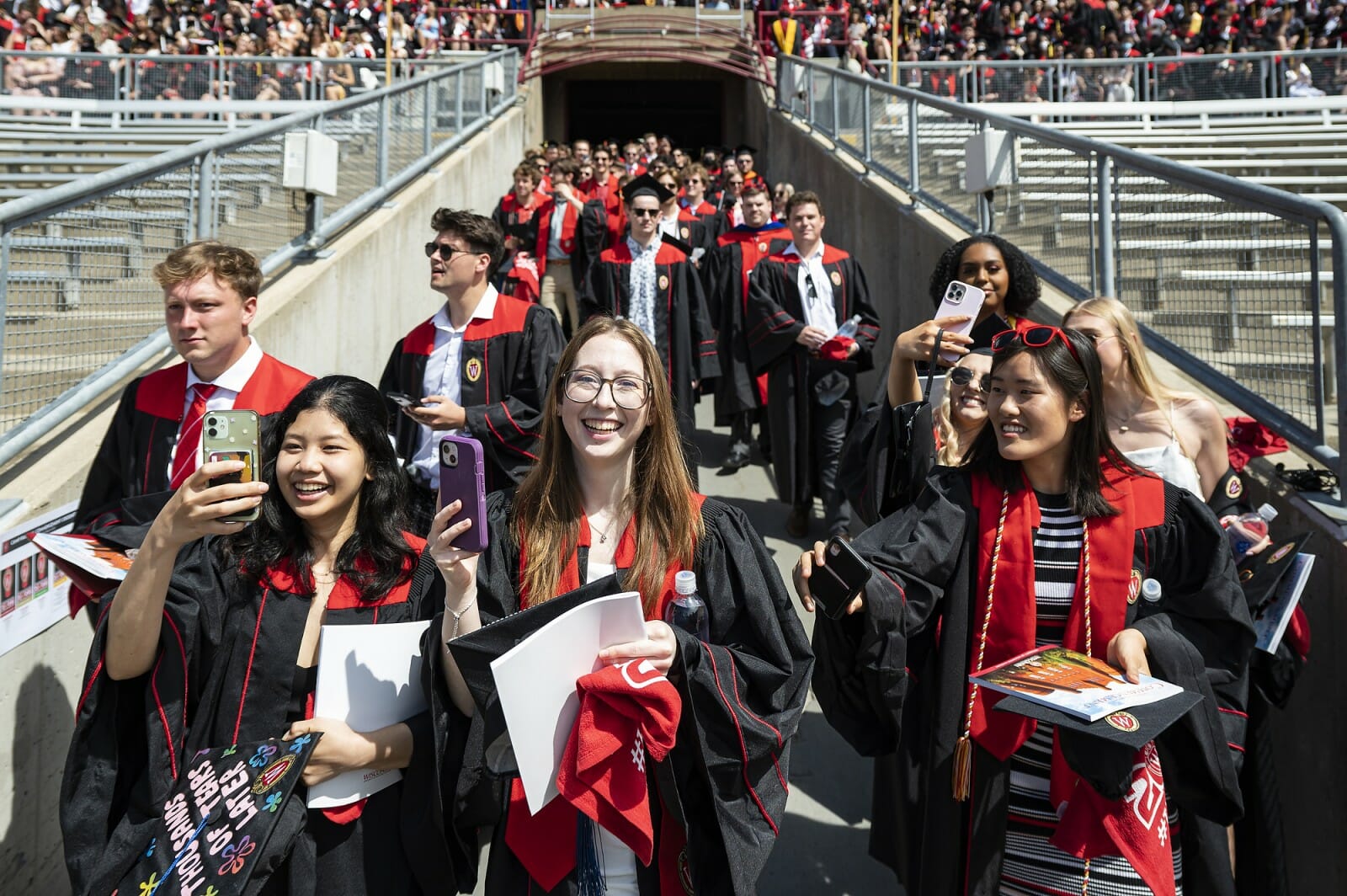 Photo gallery: Saturday Spring Commencement roundup – UW–Madison News