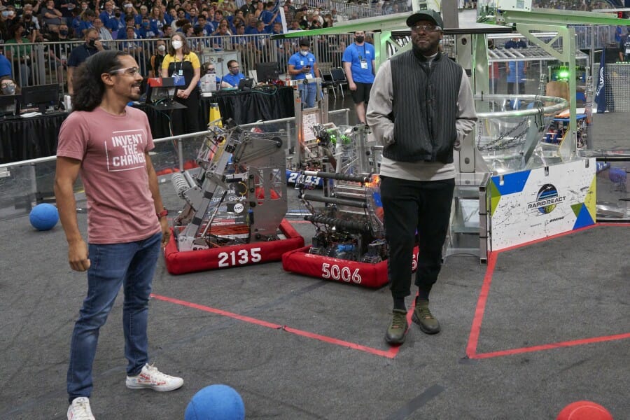 Engineer reinvents himself as an ambassador to excite kids worldwide ...