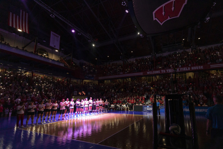 Field House rocks again, but volleyball season ends – UW–Madison News