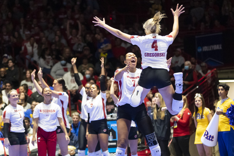 Field House rocks again, but volleyball season ends – UW–Madison News