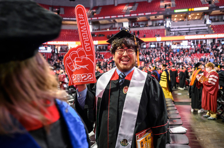 Winter commencement 2022: A joyful step out into the world – UW–Madison ...