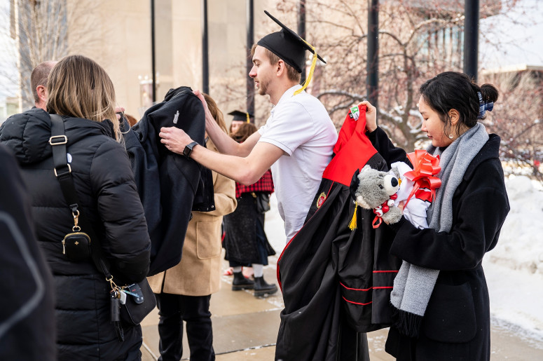 Winter commencement 2022: A joyful step out into the world – UW–Madison ...
