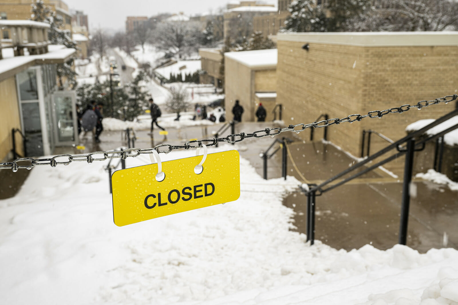 Ride along with facilities crews as they take on winter weather – UW ...
