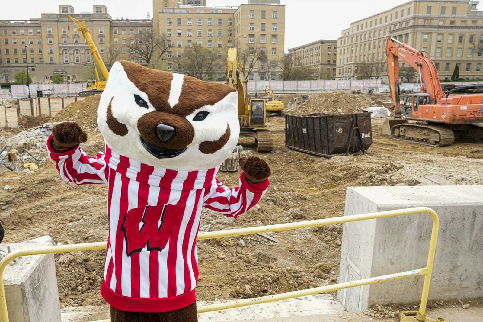 Groundbreaking: CDIS building to foster high-tech innovation ...