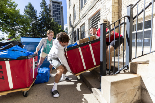 Move-in: Lots of helpers make move-in day work