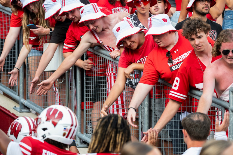 Badgers off to a blazing-hot start – UW–Madison News