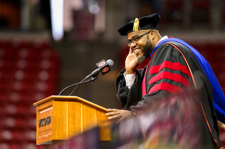 Convocation 2023: Thousands of new students begin their ‘Wisconsin ...