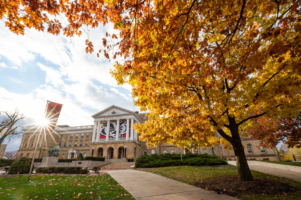 Nearly 1,000 students new to UW–Madison this fall are in the first class of Bucky’s Pell Pathway ...