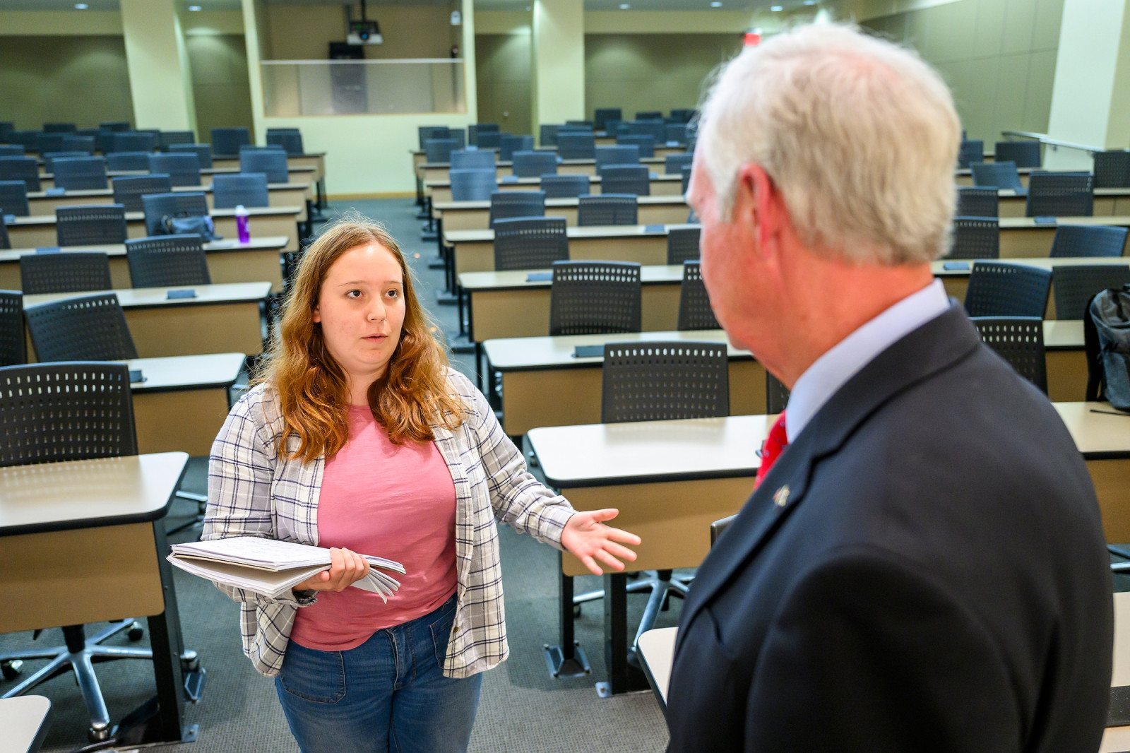 Sen. Johnson, Chancellor Mnookin lead class discussion on respectful ...