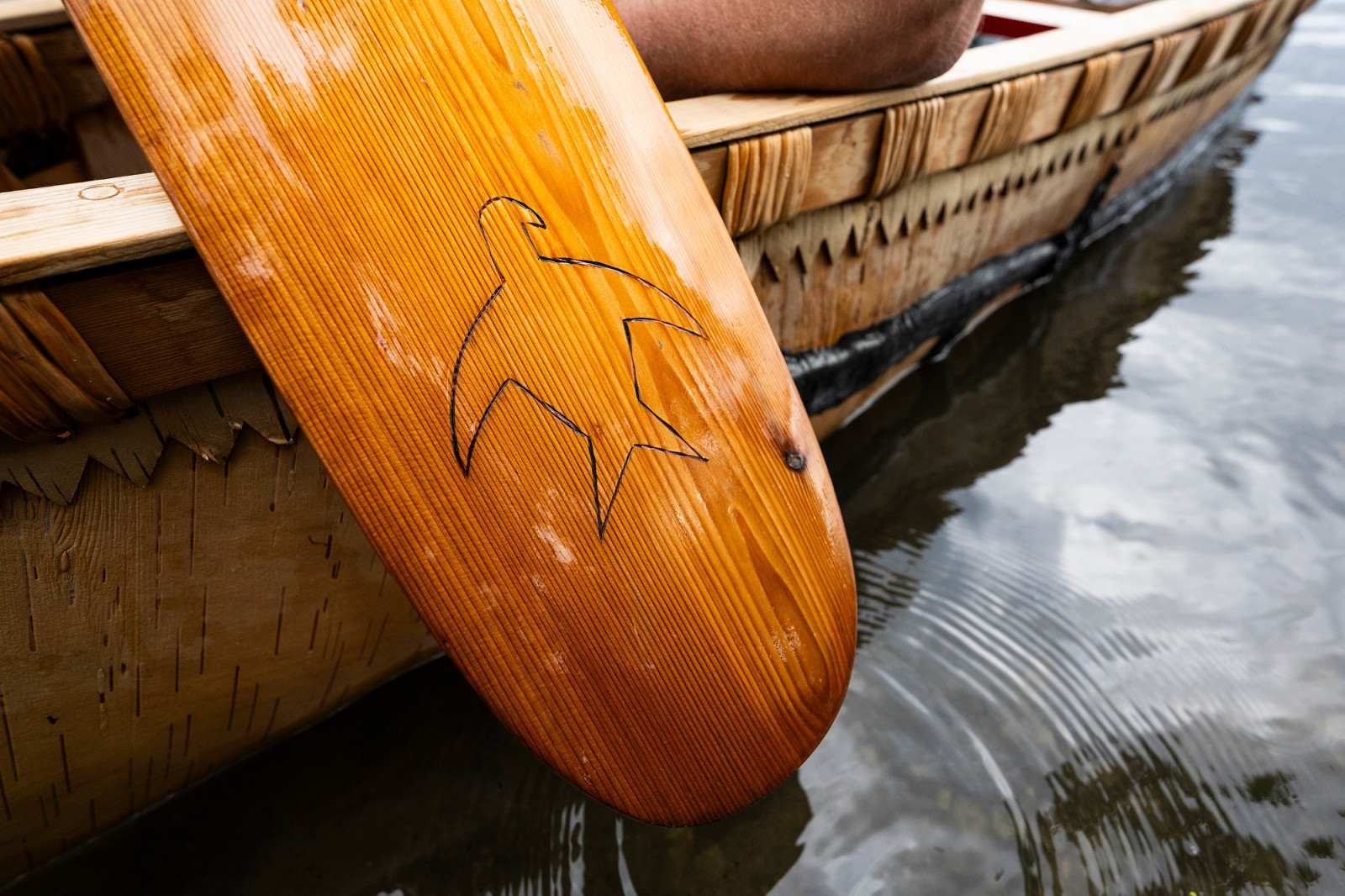 Ojibwe birchbark canoe returns to Lake Mendota after 10 years ...
