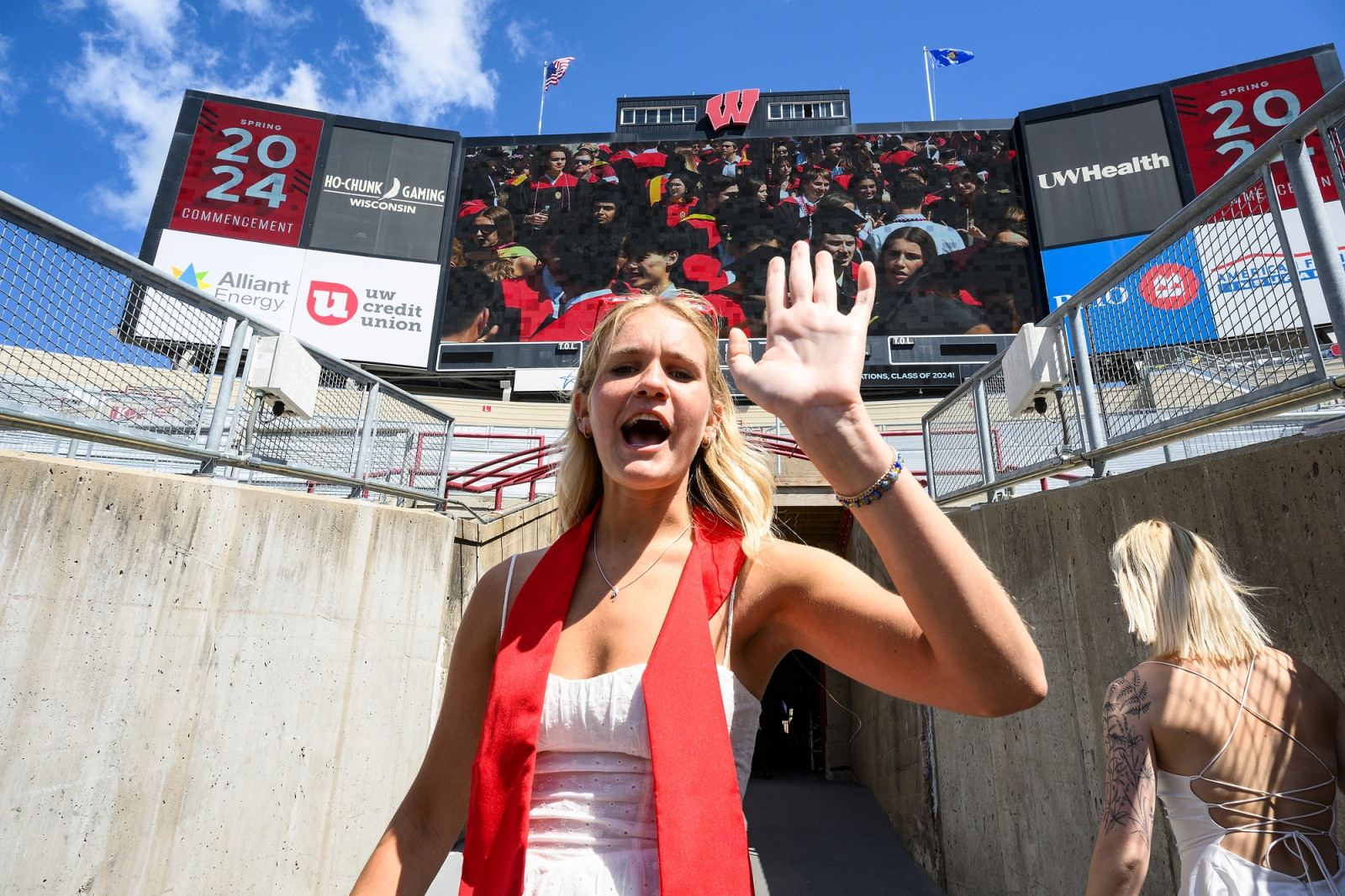 Photos: Blue skies smiled down on the graduates – UW–Madison News