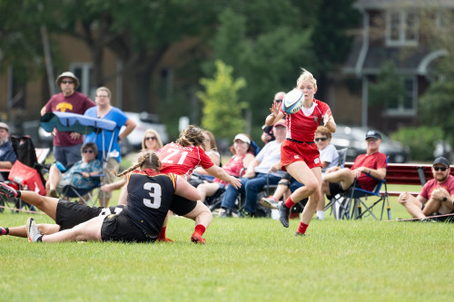 Women’s rugby: Team spirit, physical challenge motivate players – UW ...