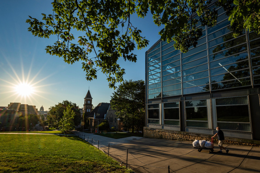 Student to student: Are you better at early or late classes? – UW ...